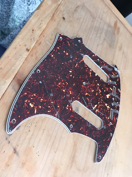 Fender Mustang Pickgaurd Tortoise Shell | Reverb UK