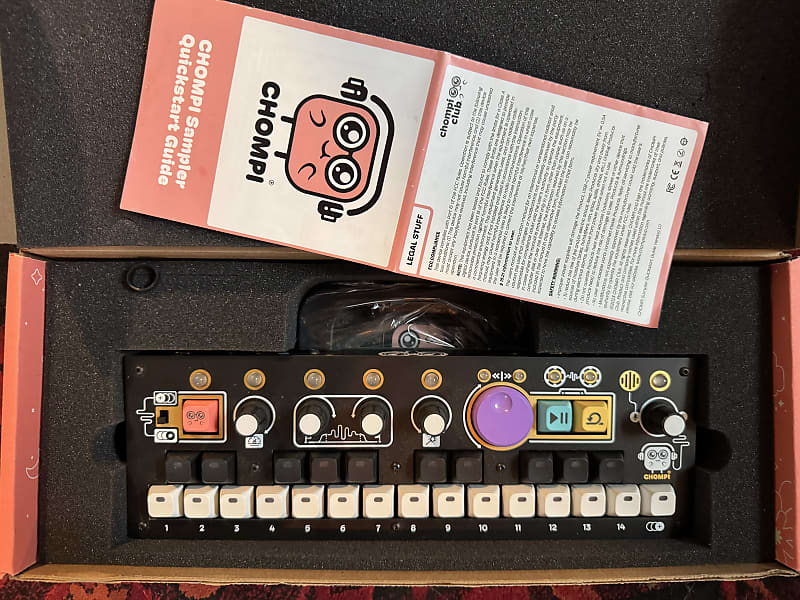 Chompi Club Sampler - Classic Black | Reverb