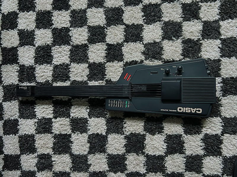 CASIO DG-1 Digital Guitar Synthesizer Electric Guitar | Reverb