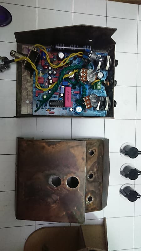 Boutique Doom fuzz pedal overdrive distortion blend | Reverb Australia