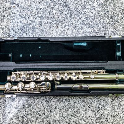 Azumi by Altus AZ2000RB Low B Silver-plated Flute | Reverb