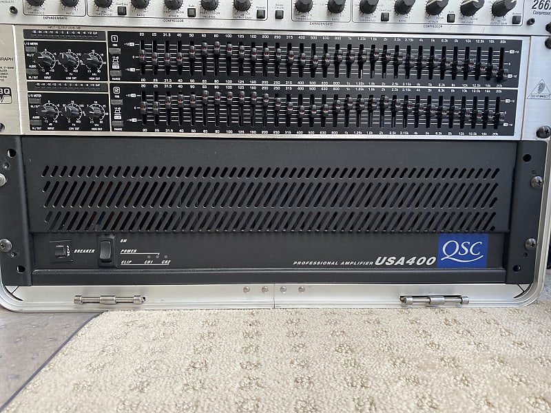 QSC USA 400 Black | Reverb