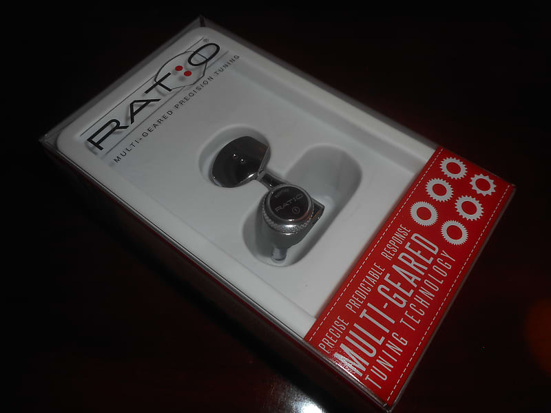 Graph Tech Ratio 3X3 Contemporary 2-Pin Locking Tuners, | Reverb