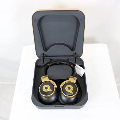 AKG N90Q LE Reference Class Auto-Calibrating Noise Cancelling | Reverb