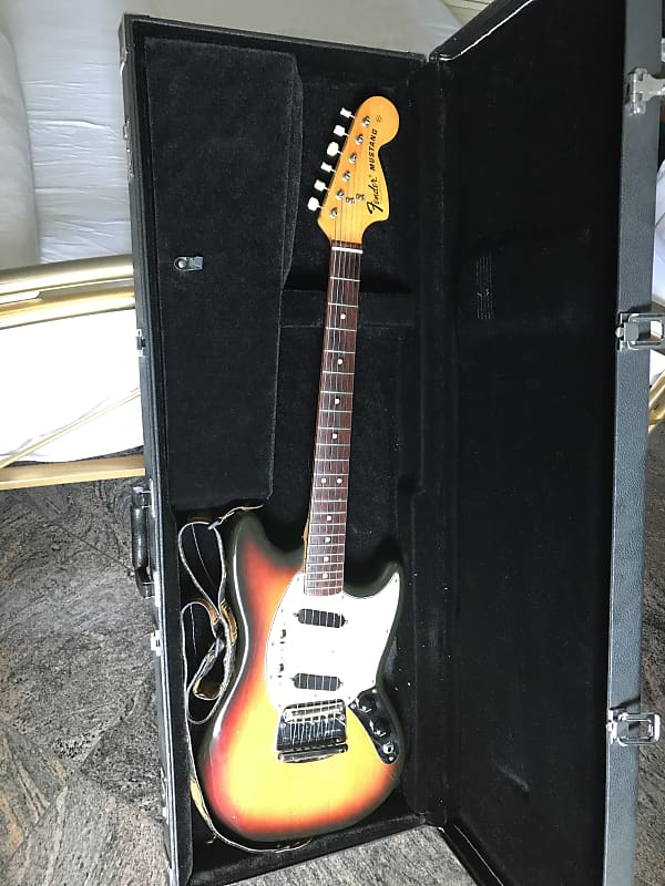 Fender Mustang 1973 - Sunburst | Reverb