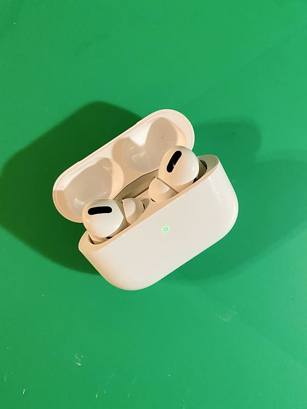 Apple AirPods Pro White | Reverb