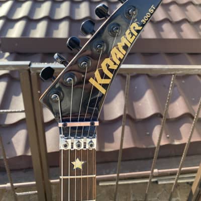 Kramer 300ST 1987 Black | Reverb