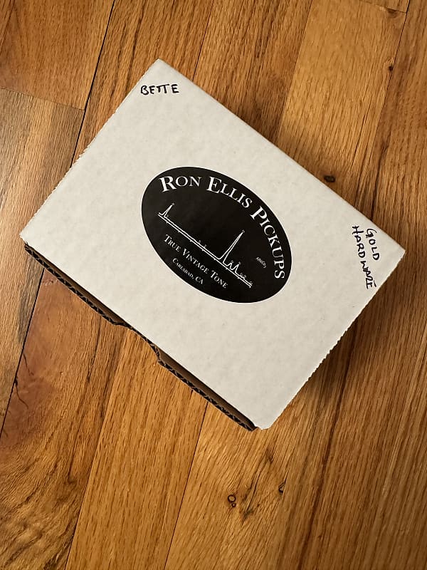 Ron Ellis 60's Bette 2022 New Condition - Gold | Reverb