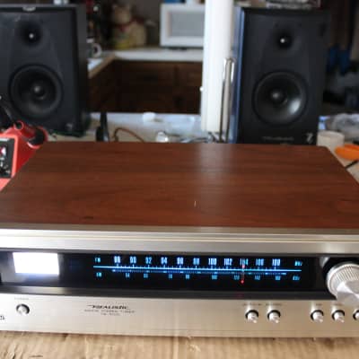 Restored Realistic TM-1000 AM/FM Stereo tuner (2) | Reverb