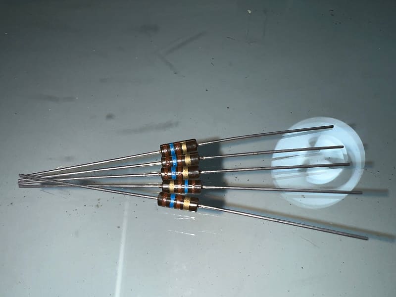 Allen & Bradley 160 Ohm .5w @ 5% Tolerance Carbon Resistor | Reverb