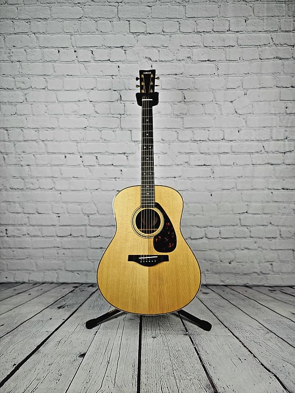Yamaha LL26 ARE II 6 String Dreadnaught Acoustic Guitar | Reverb