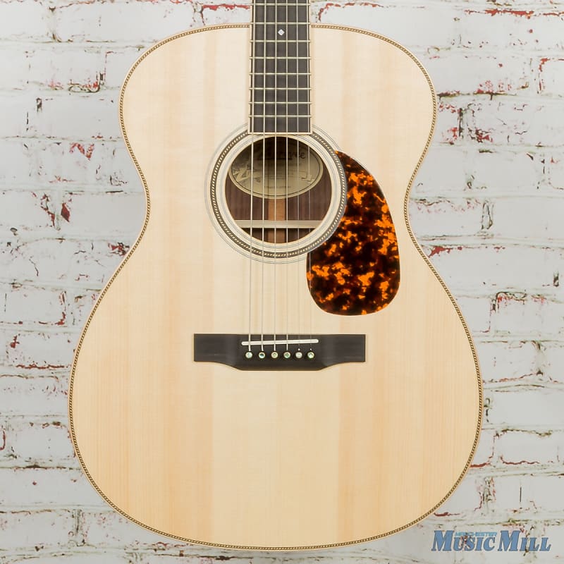 Larrivee OM40R Acoustic Guitar Natural w/OHSC (USED) | Reverb