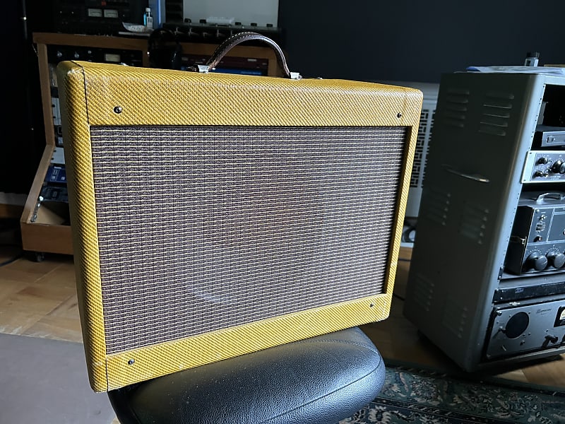 Narrow Panel 5E3 Tweed Deluxe Cabinet | Reverb