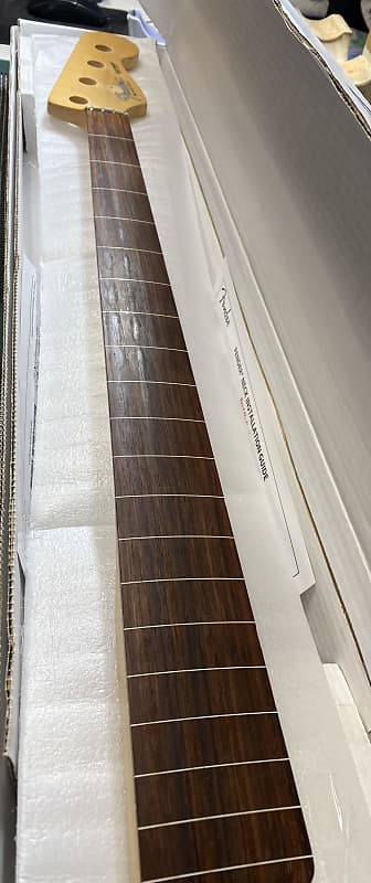 Fender Fretless J Bass Neck 2005 - Includes Fender Packaging | Reverb