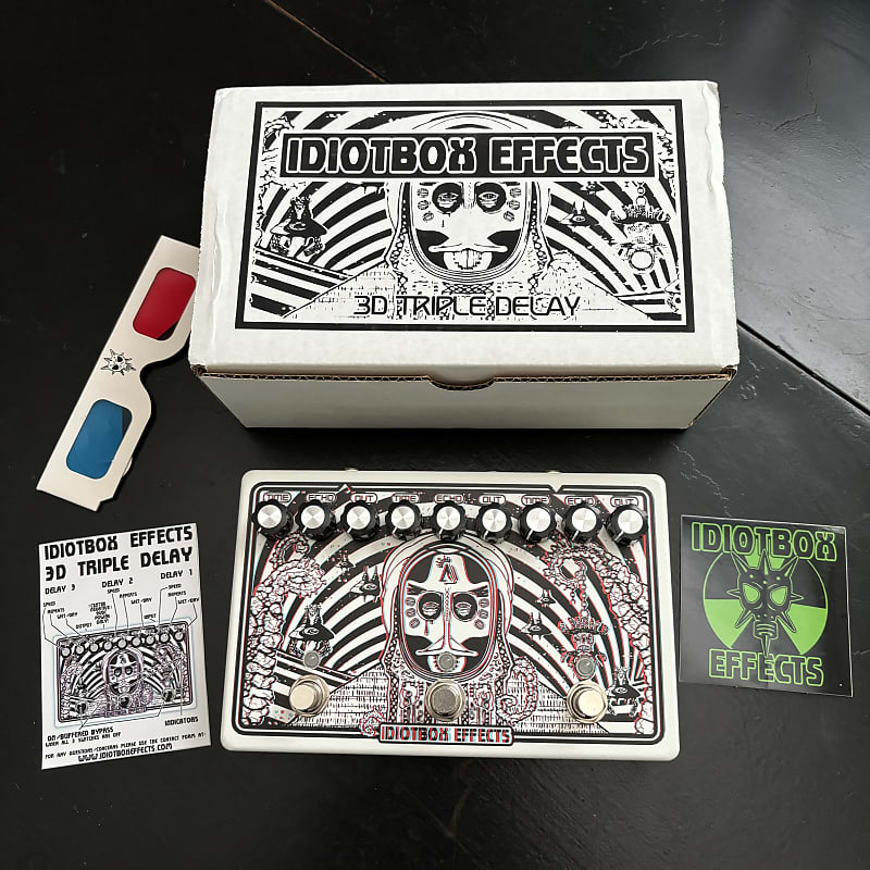IdiotBox Effects 3D Triple Delay 2022 - 3D LOSTMOVE Artwork | Reverb