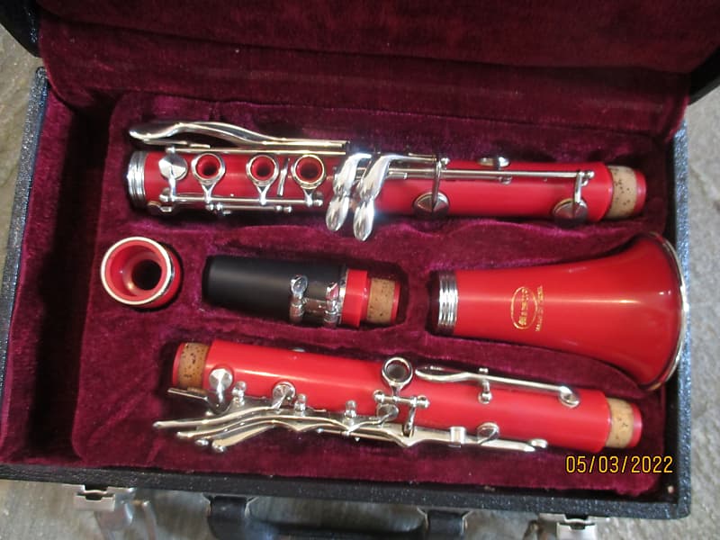 Red clarinet | Reverb