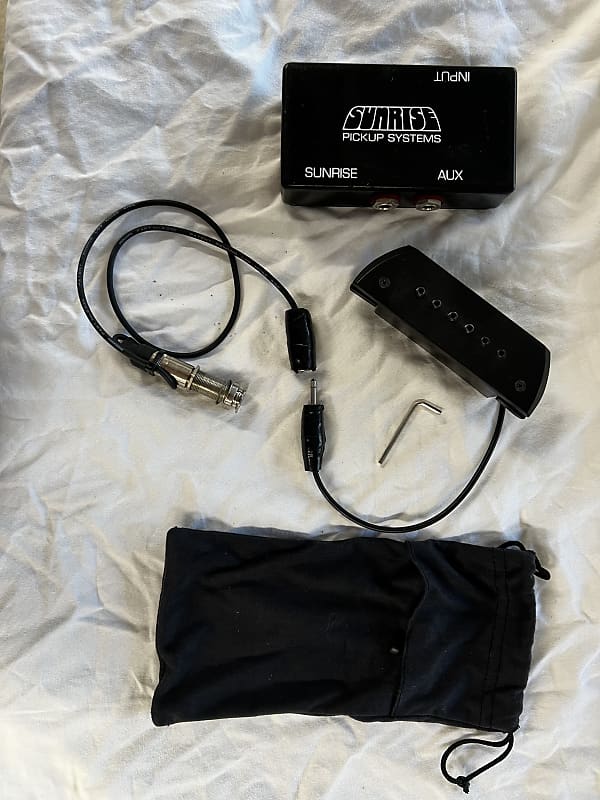 Sunrise S2 Acoustic Pickup and SB1 Preamp Buffer Box | Reverb