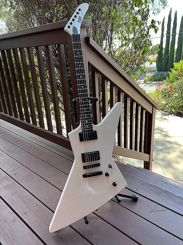 ESP Custom MX 250 Explorer - James Hetfield 2015 - Olympic | Reverb