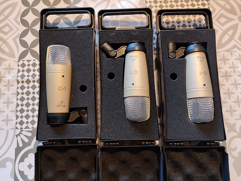 Podcast setup/bundle - Ready to record | Reverb