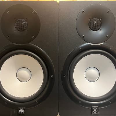 Yamaha HS8 Powered Studio Monitor Pair with Hs8s Subwoofer | Reverb