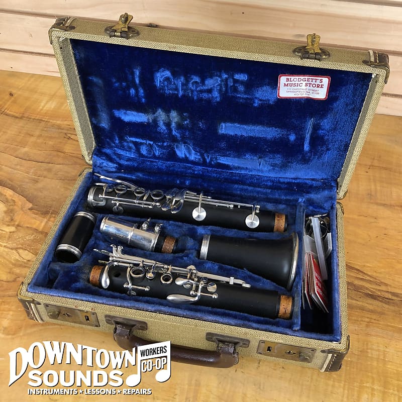 Hoosier Plastic Clarinet Outfit | Reverb