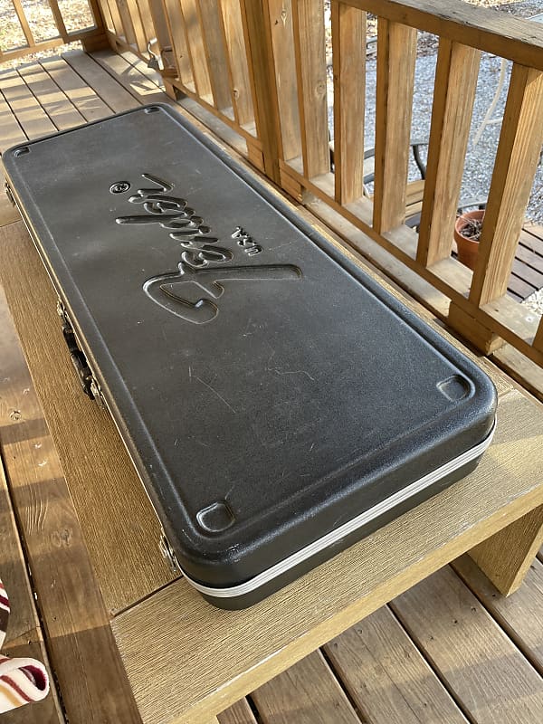 FENDER VINTAGE GUITAR CASE | Reverb