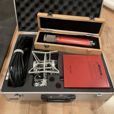 Studio Projects T3 large diaphragm tube condenser microphone | Reverb