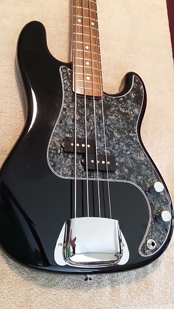 Fender Medium Scale Precision Bass 1988 Black | Reverb