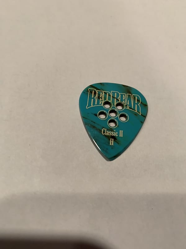 Red Bear pick (Classic II, Heavy, Right Hand Bevel, Grips,) - | Reverb