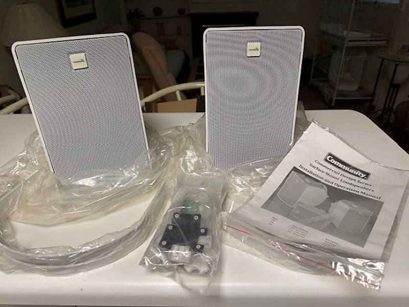 COMMUNITY CS6 SPEAKERS White PAIR-full range, Two Way, | Reverb