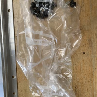 Rack 19" rails + screws | Reverb