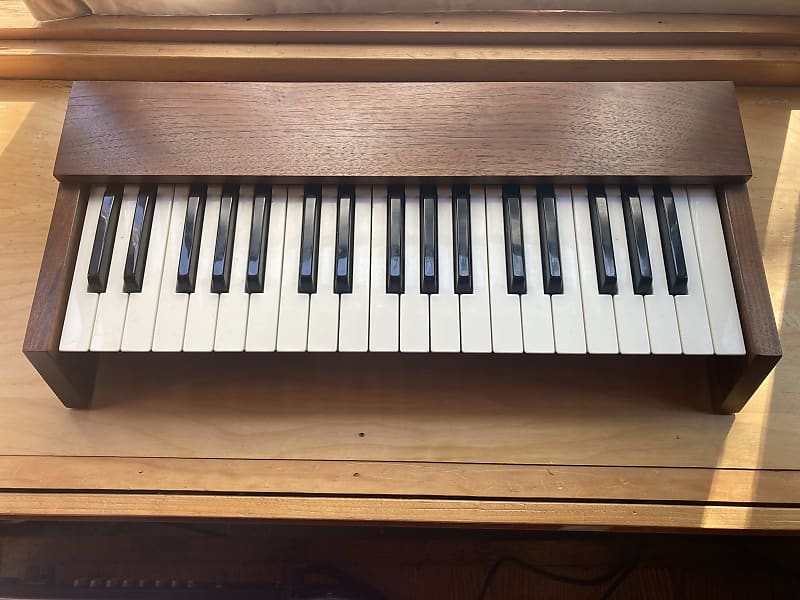 Synthesizers.com QKB 37-Key Keyboard | Reverb