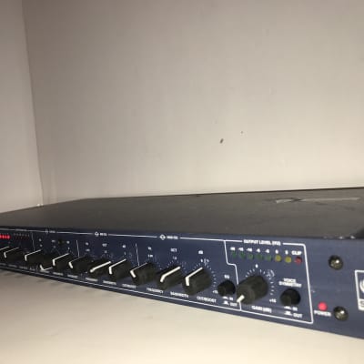 Symetrix 528E CHANNEL STRIP: MIC PREAMP, COMPRESSOR, | Reverb