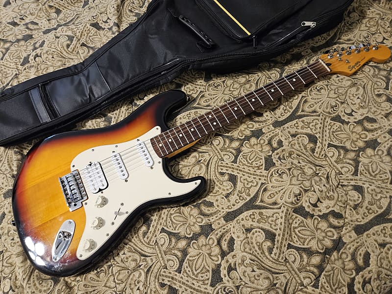 Squier iOS USB Stratocaster 2012 - Sunburst | Reverb