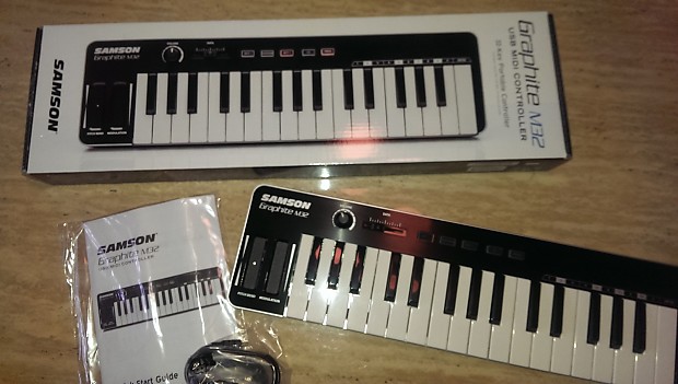 Samson Graphite M32 Mini USB MIDI Controller | Reverb