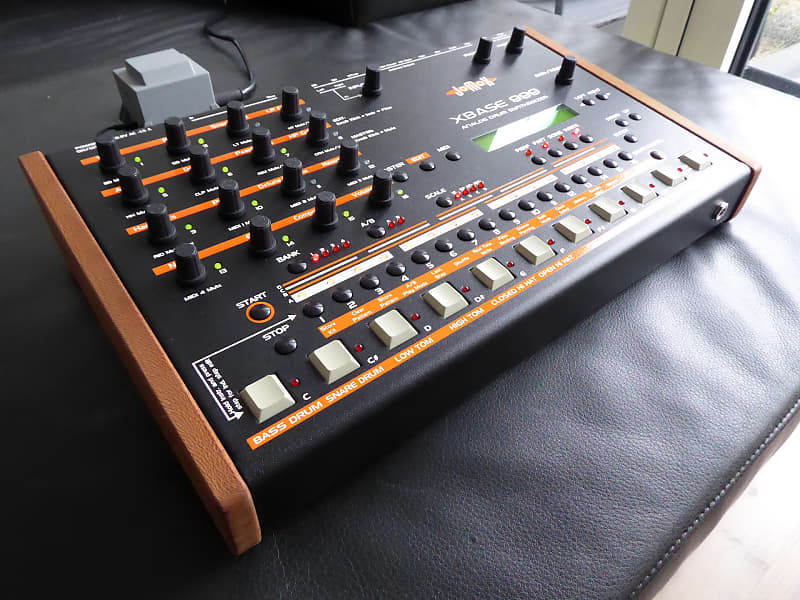 Jomox xBase 999 - Drum Synthesizer / Sequenzer / Drumcomputer | Reverb
