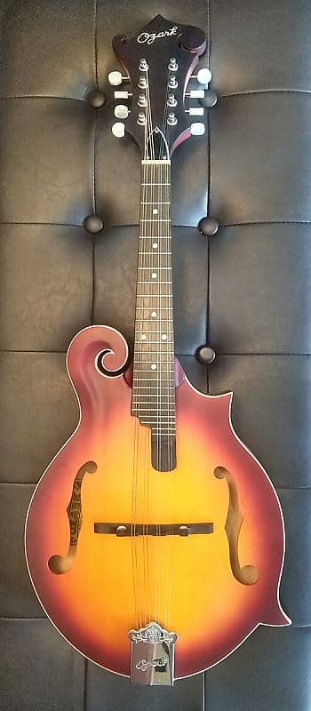Ozark 2355CS Scroll Mandolin F-Holes In Cherry Sunburst | Reverb UK