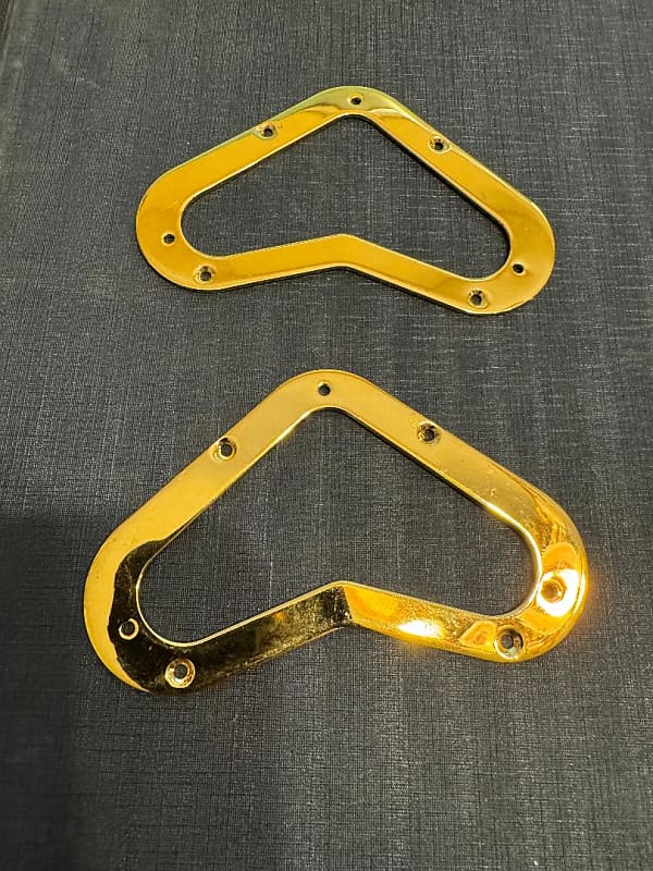 Gibson V2 Pick up rings - Gold | Reverb