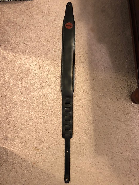 Genuine Fender FS1 Black Leather Strap (discontinued) | Reverb