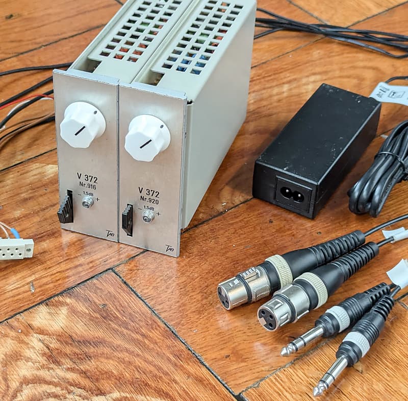 With audio demo: PAIR Telefunken V672 mic preamps with | Reverb Canada