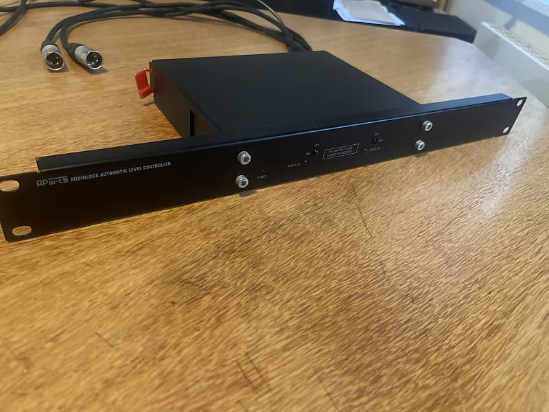 Apart Audiolock Automatic level controler -dB limiter | Reverb