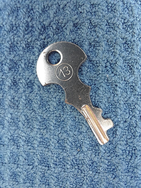 Gibson Vintage Guitar Case Key Presto Number 13 / Bird / | Reverb