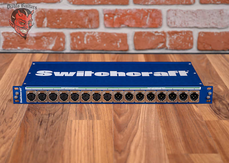 Switchcraft PT8FX8MX2DB25 XLR Audio Passthrough with 8 | Reverb UK