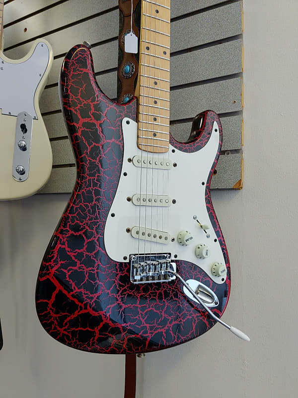Cort Strat Copy Old Red Black Crackle | Reverb