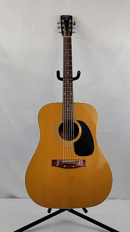 Kiso Suzuki W-100 Acoustic Guitar Natural | Reverb Canada