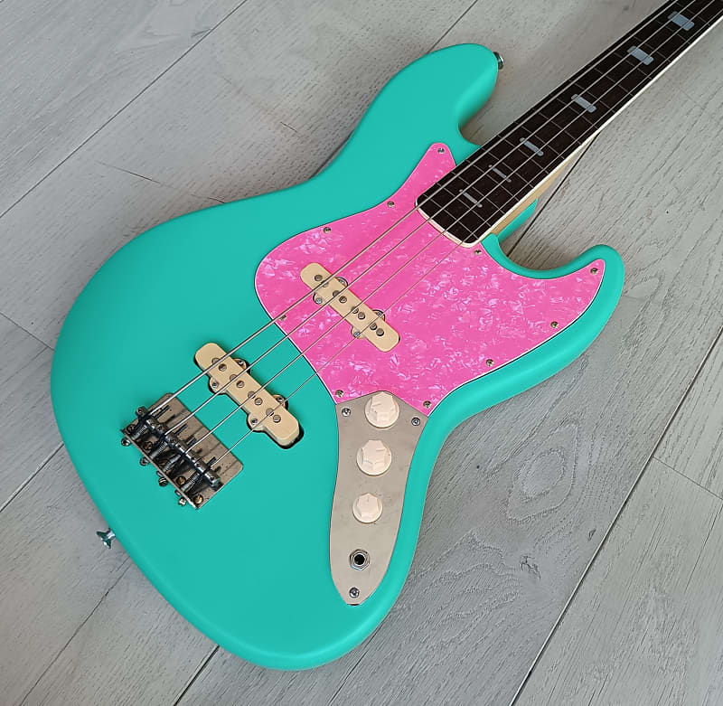 Maya Jazz Bass Fretless 1970s Surf Green/Pink | Reverb