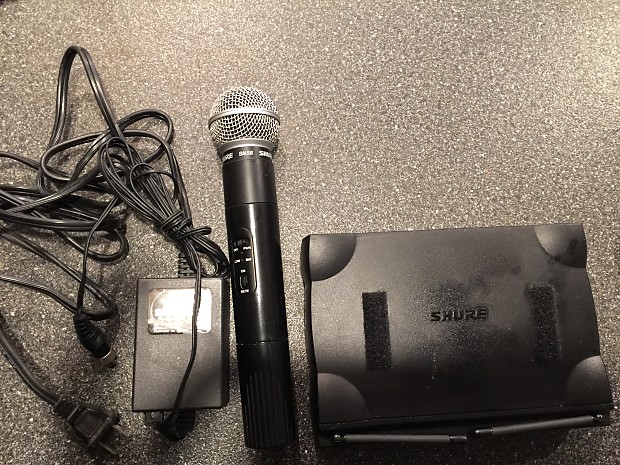Shure SM58 Wireless Mic System UT4 Diversity Receiver Black | Reverb