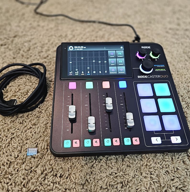 RODE RodeCaster Duo Integrated Audio Production Studio - | Reverb