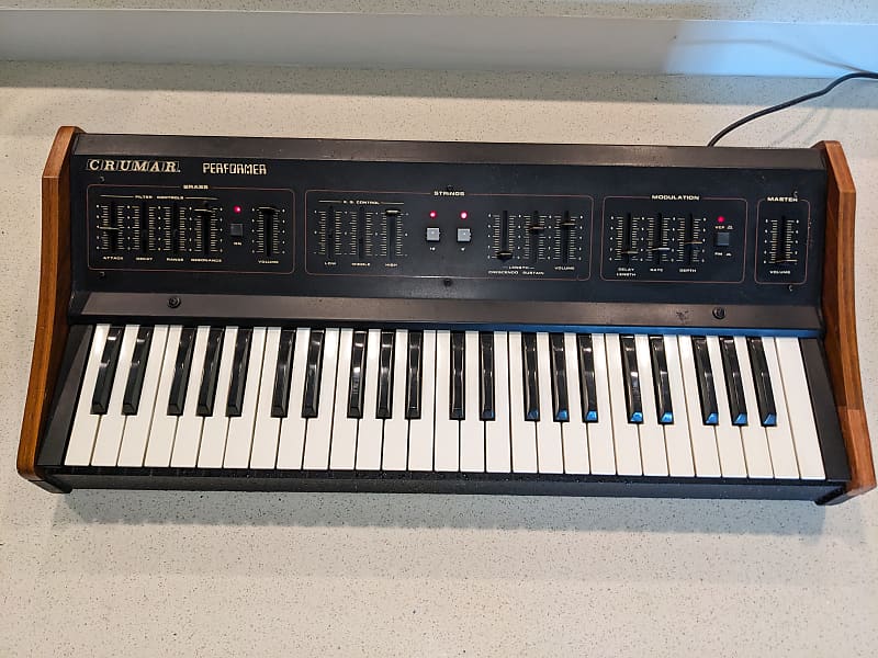 Crumar Performer 1979 - Analog String and Brass Synth | Reverb