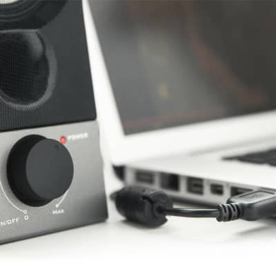 Edifier R19U Compact 2.0 Speakers Powered by USB Supports | Reverb